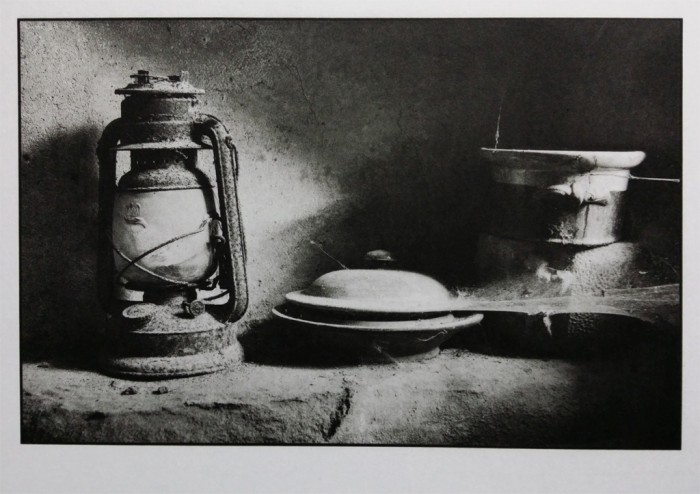 Collotype print made with a sensitized plate with diazidostilbene (DAS)